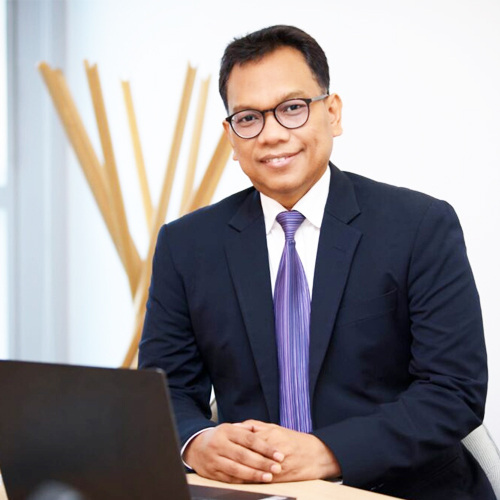 Executive MBA (EMBA) | 18-Month Part-Time Executive MBA Degree For ...